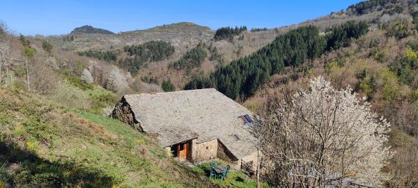 65ha De Nature Privatisée, Authenticité En Haute Ardèche 10 à 14 Personnes - Saint-Agrève