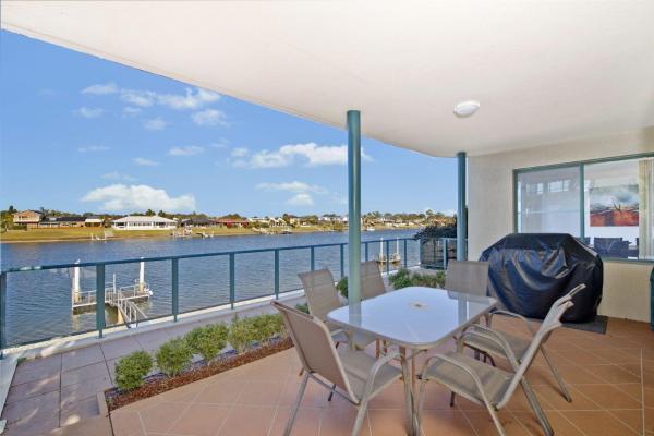 Dolphins 2, 7 Commodore Crescent - Port Macquarie