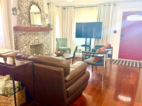 4br Home, Sleeps 10, Walk To Usc Coliseum Starwars - Inglewood, CA