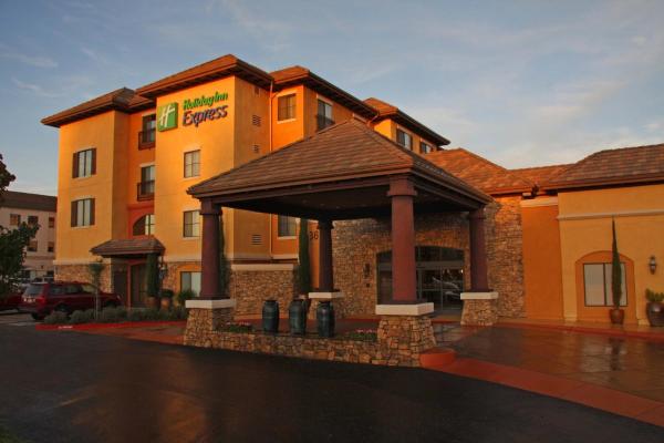 Holiday Inn Express & Suites El Dorado Hills By Ihg - California