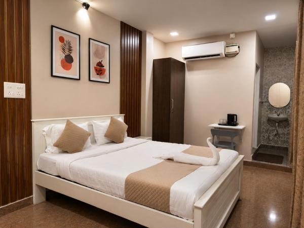 Zephyr Inn Pondy - 100 Feet Road , Near Indra Gandhi Statue, Opposite Rto - Pondicherry