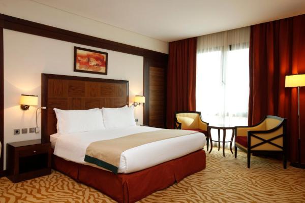 Holiday Inn Riyadh Olaya By Ihg - Riyadh