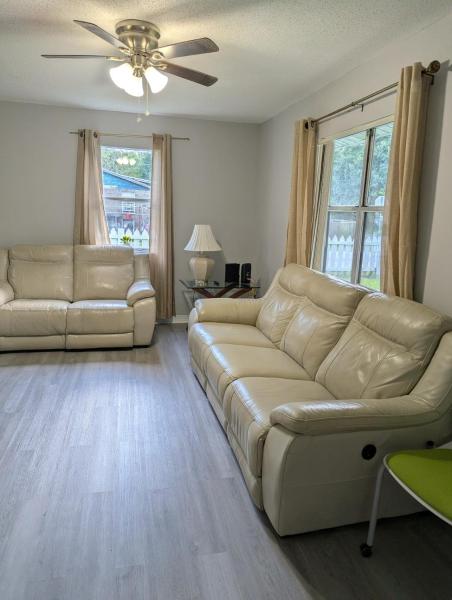 Nice & Cozy Place - United States