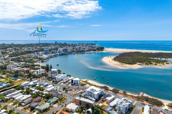 10 Landsborough Pde - Caloundra