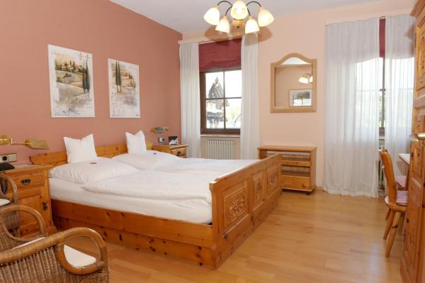 Hotel Sarbacher - Bad Wildbad