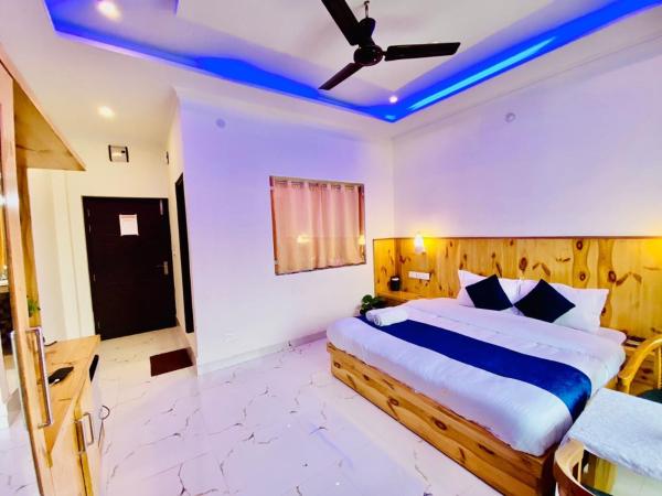 The Grand Aura - Amritsar