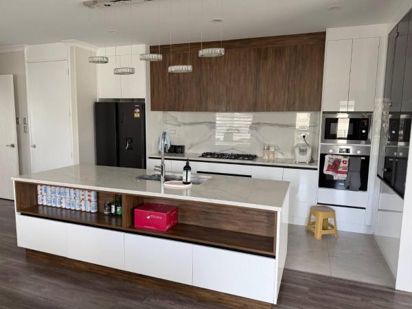 Private Wonderful 6 Bedroom House In Flatbush - Auckland