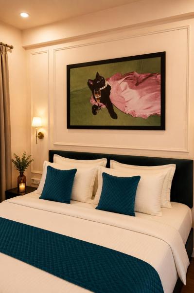 Bordeaux , Amlifi , Capri , Tuscany Studio Cozy Stay Near Pune Airport - Pune