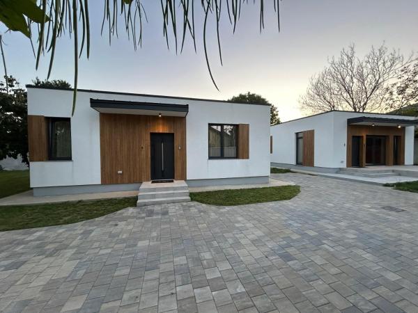 Campo 31b Villas Otopeni - Tunari