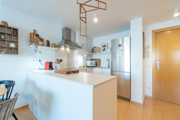Milenial Immo - Exclusivo Apartamento Con Piscina Y Vistas Al Canal - Roses