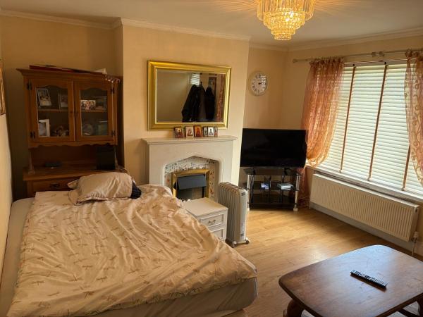 Spacious Comfy Budget Room Near City Centre - Sunderland