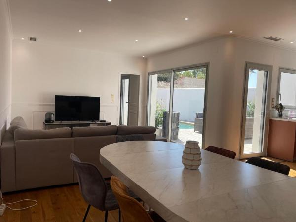 ღ Villa Terrya - Piscine, Maison Cosy, Parking - Rochefort, France