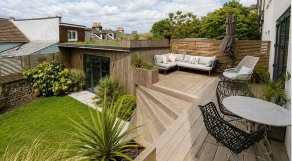 Hidden Garden Retreat En-suite Private Entrance - 브라이턴
