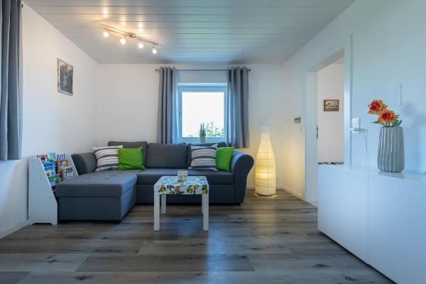 Wallersee Apartment Mit Balkon In Seekirchen Im Salzburger Seenland Nahe Salzburg - Seekirchen am Wallersee