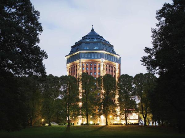 Mövenpick Hotel Hamburg City, Historischer Wasserturm Im Schanzenpark - Hamburg