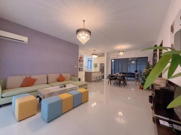Gyden Staycation Party Home #Regalia Park Forest City For 4br 13-15 Pax - Kukup