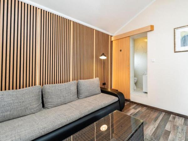 Bra I Premium Apartments With Outdoor Pool And Sauna - One Bedroom Apartment With Balcony - Bibinje