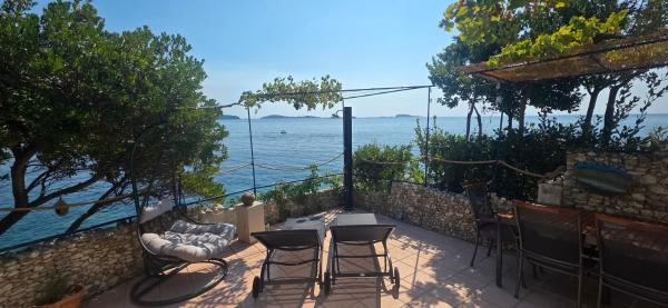 Quirky Robinzon Soline - Cavtat