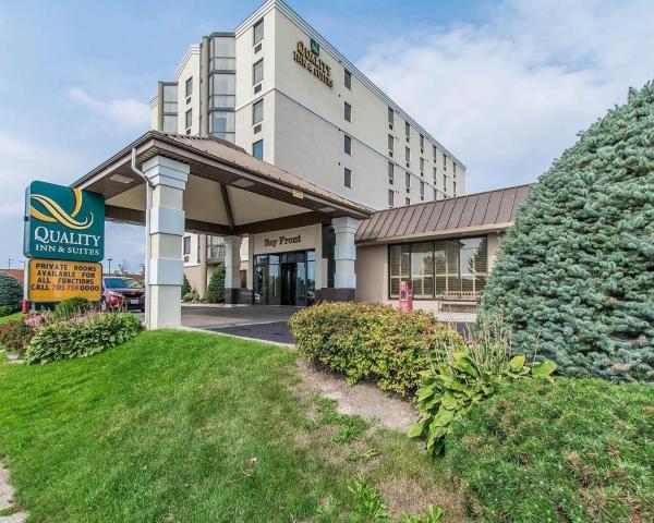 Quality Inn & Suites Bay Front - Ontario