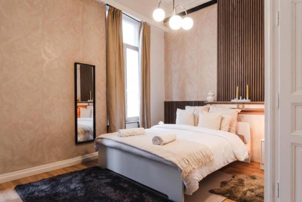 2 Stylish Studios At A Great Location In Gent - Gand