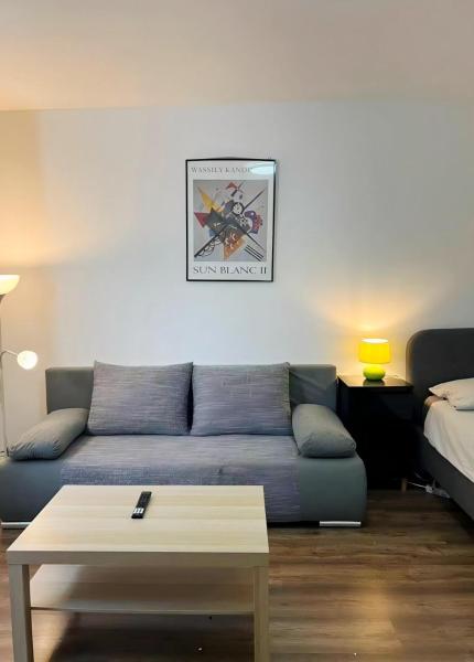2-bedroom Apartment With Kitchen And Garden, Fast To Düsseldorf Messe - Duisburg