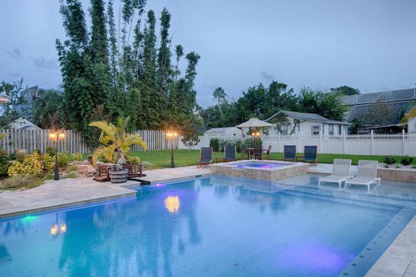 Quaint Cottage With Private Pool-walk To Everything - Castillo de San Marcos National Monument