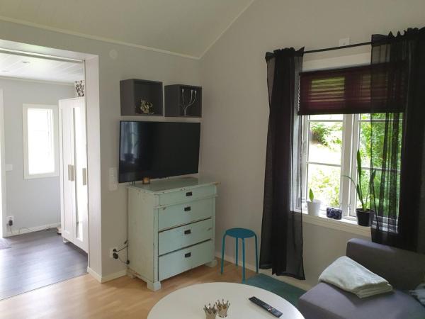 Cottage Above Falu Gruva With Wood Burning Sauna - Falun