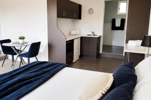 Tourist Road Studio Apartment - Toowoomba