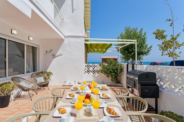 Seaside Townhouse La Cala De Mijas, 4 Bedrooms, 4 Bathrooms, Sleeps 8, Terrace, Bbq, Wifi - Mijas