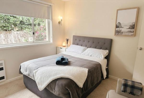 Curtin Sleep & Go - Private Room With Toilet Only - Canberra