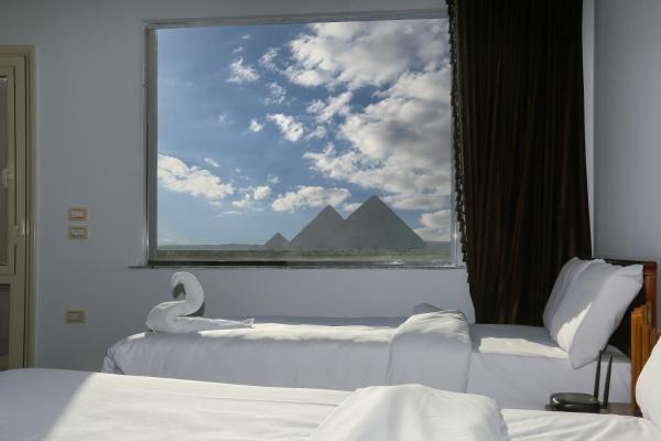 New Asser Hotel Pyramid - Giza