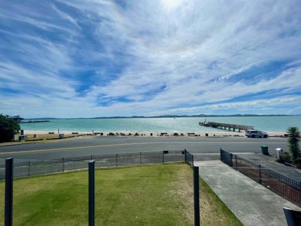 Beach Front Resort! - Waiheke Island