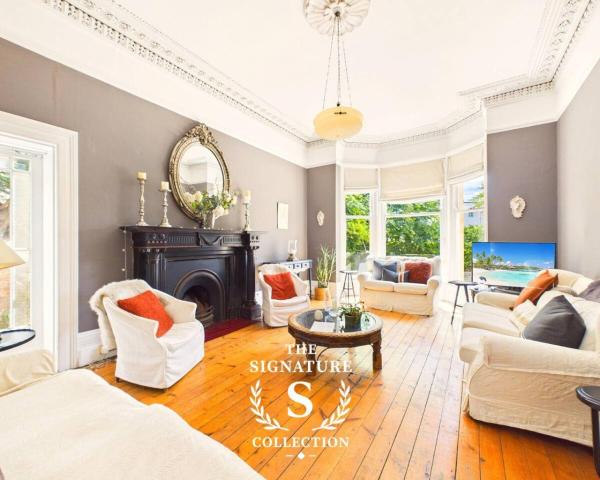 New Luxury Retreat By Signature Stays - Hot-tub - Cinema Room - 9 Bed - Tewkesbury