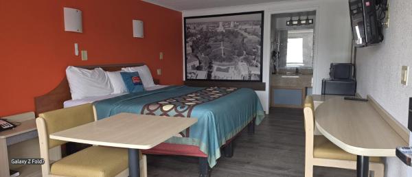 Fairbridge Inn Express London