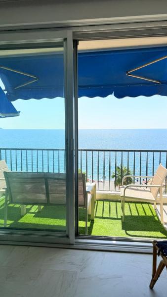 Sea View, Promenade Des Anglais, 180 Degree Balcony, 4 People - Nizza