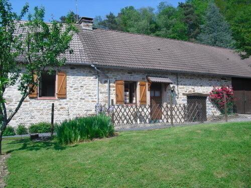 Gîte De France à Sainte Fortunade 2 éPis - Gîte De France 5 Personnes Mae-6454 - Tulle