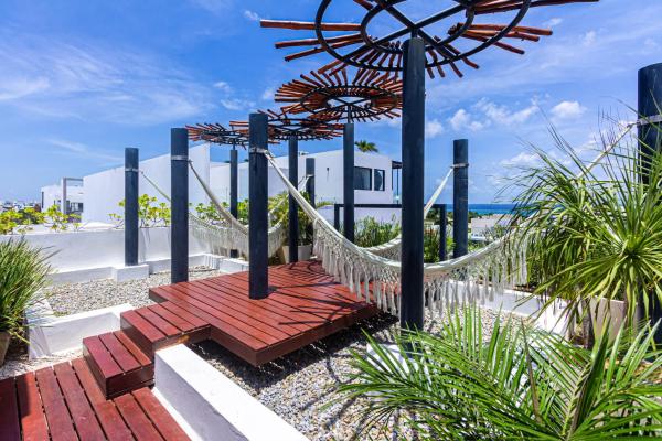 Seaview Roof Pool, Tub, Hammocks, Steps To 5th - Riviera Maya