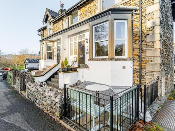 2 Bed In Windermere Oc-lr048 - Windermere