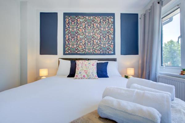 Sutton Common Contractor Sleeps6 Parking - Barnes