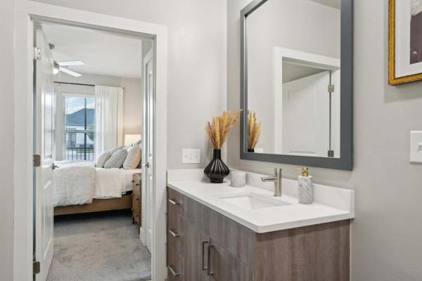 Modern Urban Oasis - Fort Myers
