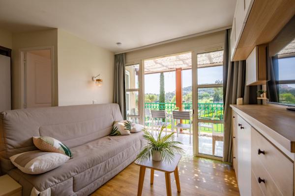 Résidence Le Village De Cap Esterel - Maeva Home - Appartement Climatisé 5 Personnes 1 Chambre Avec Parking Et Terrasse - Prestige Mae-9071 - Cap Estérel