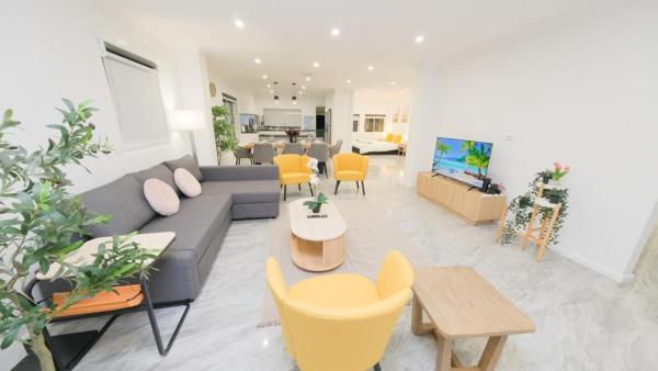 Sydney Northmead 4 Bed House Cls Westmead Hospital - Parramatta