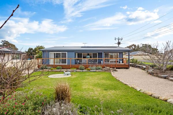 A Swell Time - Spacious Garden Haven By The Coast - Goolwa