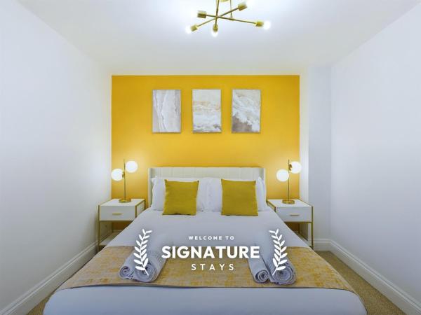 Newquay Beach House By Signature Stays - Parking - Modern - Coastal - Crantock