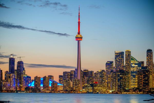 Spectacular Views Apartments - Toronto