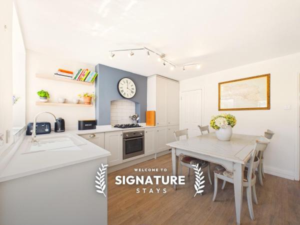 New Belas View By Signature Stays With Sun Deck - Broadway
