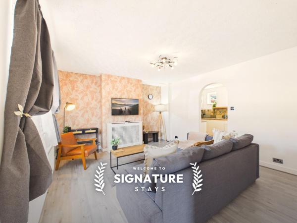 New Hatfield Retreat By Signature Stays - Spacious Home Free Parking Sleeps 5 - St Albans
