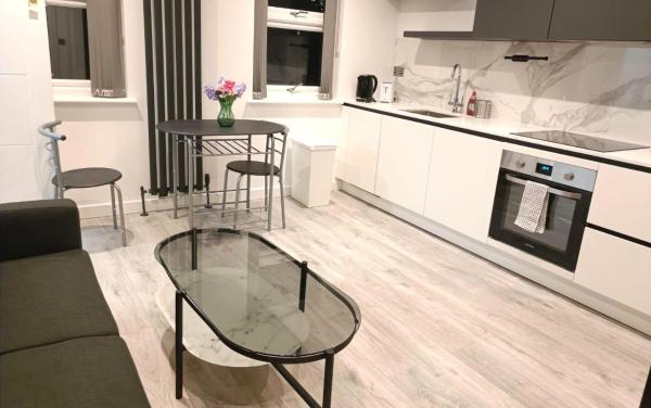 Fulham House Apartments - Kingston upon Thames