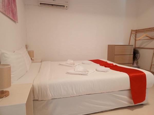 Surf Hotel - Kata Beach