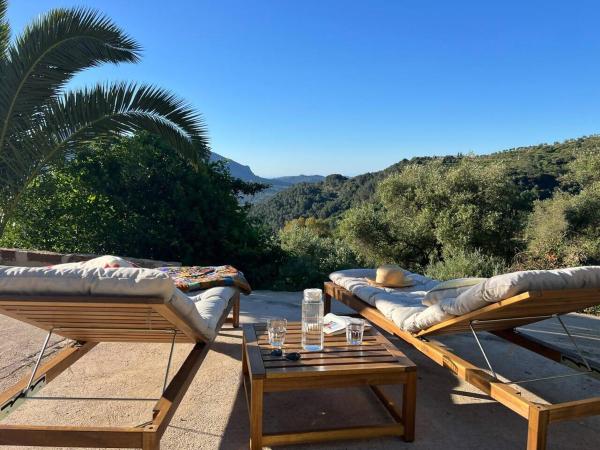 Absolute Privacy In Nature, Large Pool & Sea Views - Genalguacil